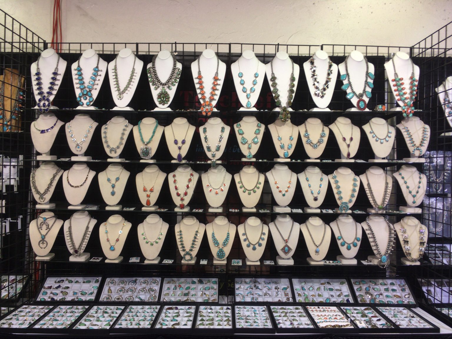 Tucson Gem & Mineral Show 2026 | Main Show Vendor List & Exhibits ...